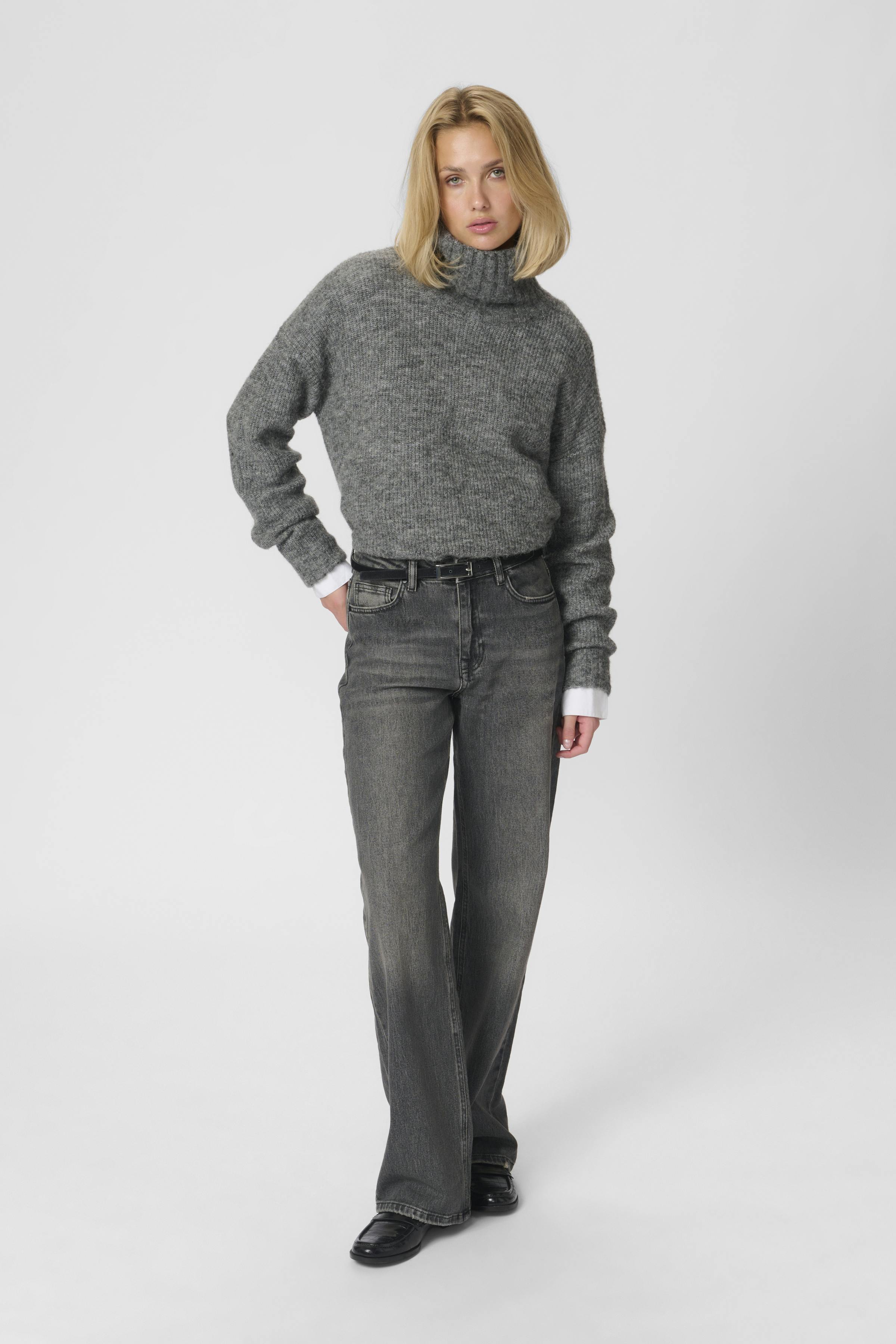 MY ESSENTIAL WARDROBE | THE ESSENTIALS